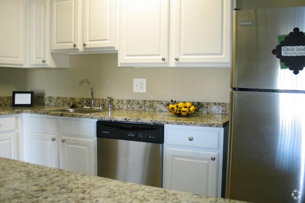 Taylor Park Apartment Homes Rentals - Nottingham, MD | Apartments.com