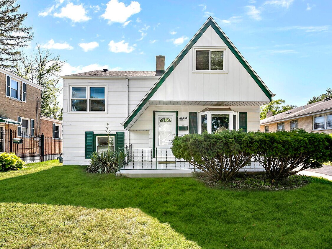 860 Spring Rd, Elmhurst, IL 60126 - House Rental in Elmhurst, IL ...