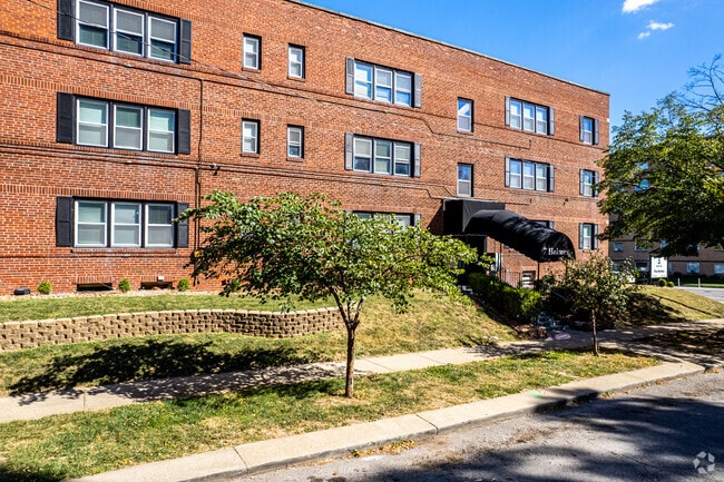 Central Hyde Park Houses for Rent with a Garage - Kansas City, MO - 128 ...