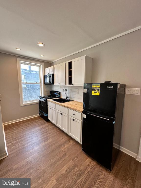 2324 N 25Th St Unit 2ND FLOOR, Philadelphia, PA 19132 - Room for Rent ...