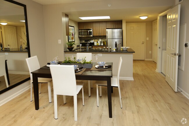 Meridian at Courthouse Commons - 1401 N Taft St Arlington, VA ...