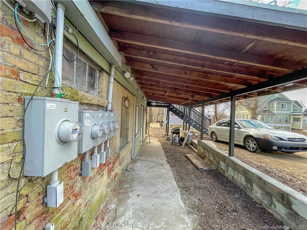 11 Fleet St Unit 1B, Waterbury, CT 06704 - Room for Rent in Waterbury ...