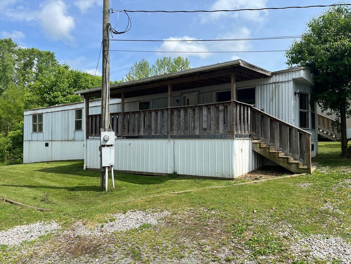 33 Gilmer St, Sand Fork, WV 26430 - House Rental in Sand Fork, WV ...