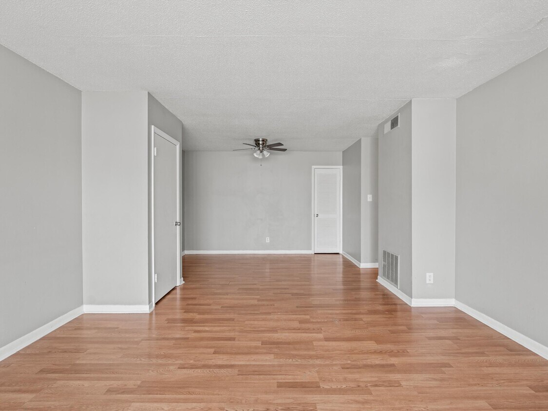 Blossom Wood Apartments - 1242 Beltline Rd Sw Decatur, AL 35601 ...