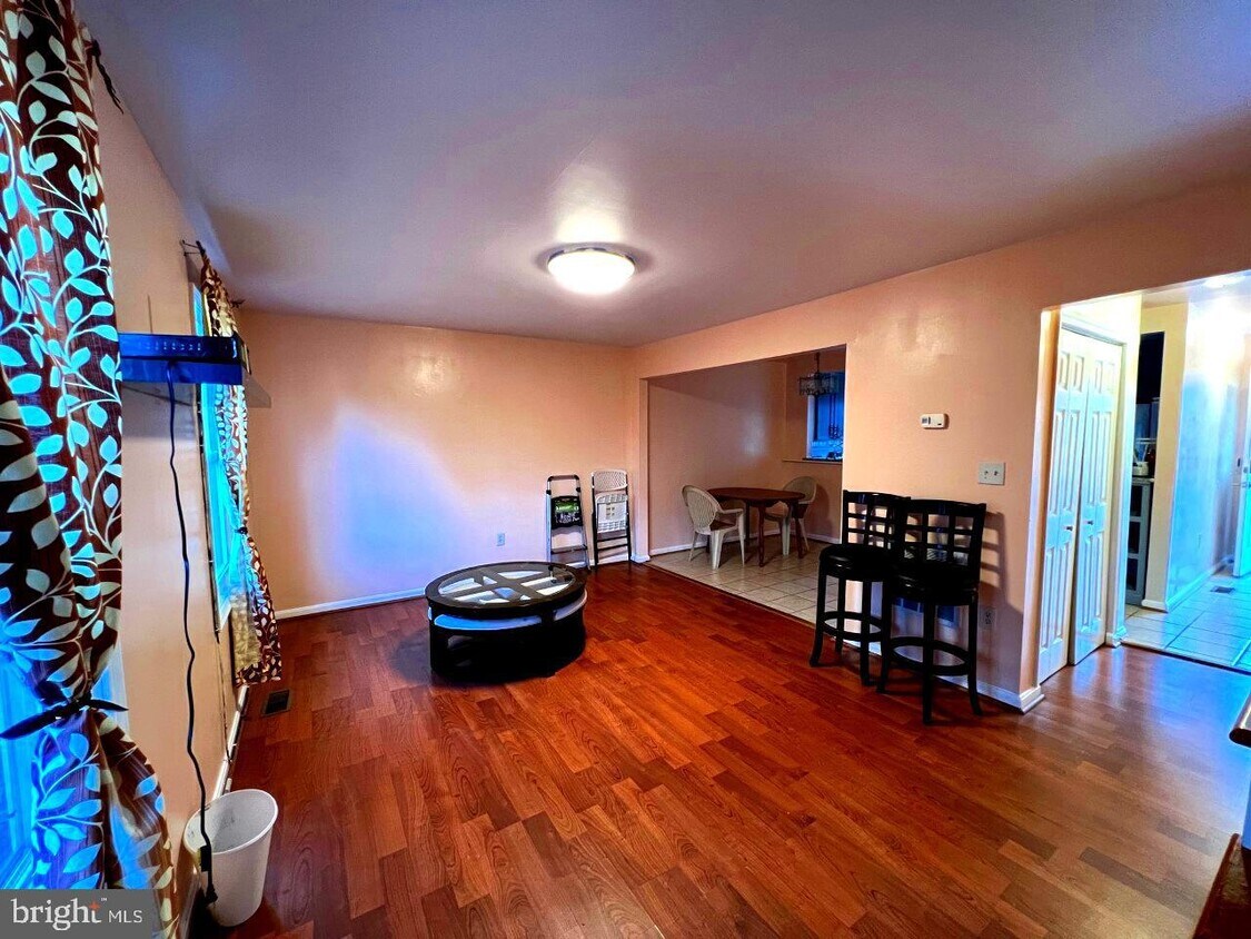 113 Kings Mill Dr, Fredericksburg, VA 22401 - Townhome Rentals in ...