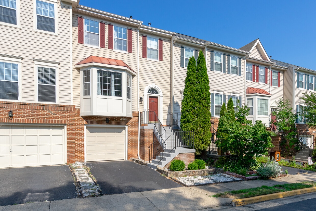 13032 Limestone Ct, Clifton, VA 20124 - Townhome Rentals in Clifton VA ...