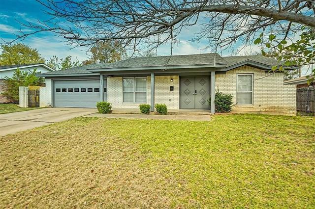 824 Kelley Dr Everman, TX 76140 - Alquileres en Everman, TX ...