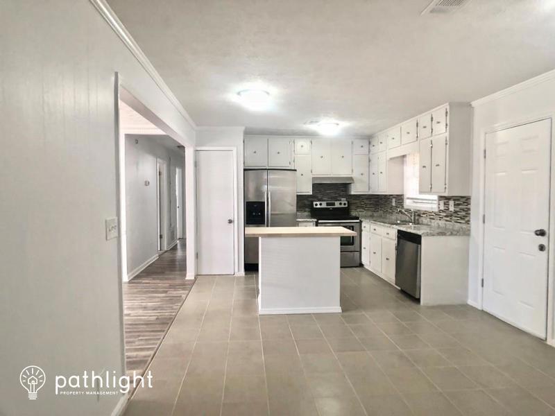 6520 Connell Rd, Atlanta, GA 30349 | Apartments.com