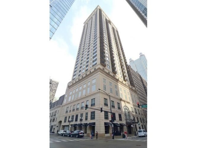 10 E Delaware Pl Chicago, IL 60611 - Alquileres en Chicago, IL ...