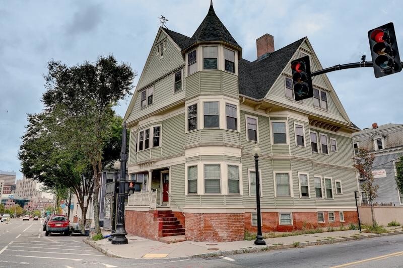 156 Broadway Unit 4, Providence, RI 02903 - Condo for Rent in ...