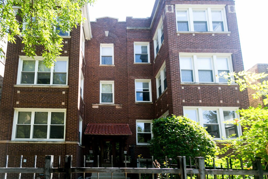4735 N Washtenaw Ave, Chicago, IL 60625 - House Rental in Chicago, IL ...