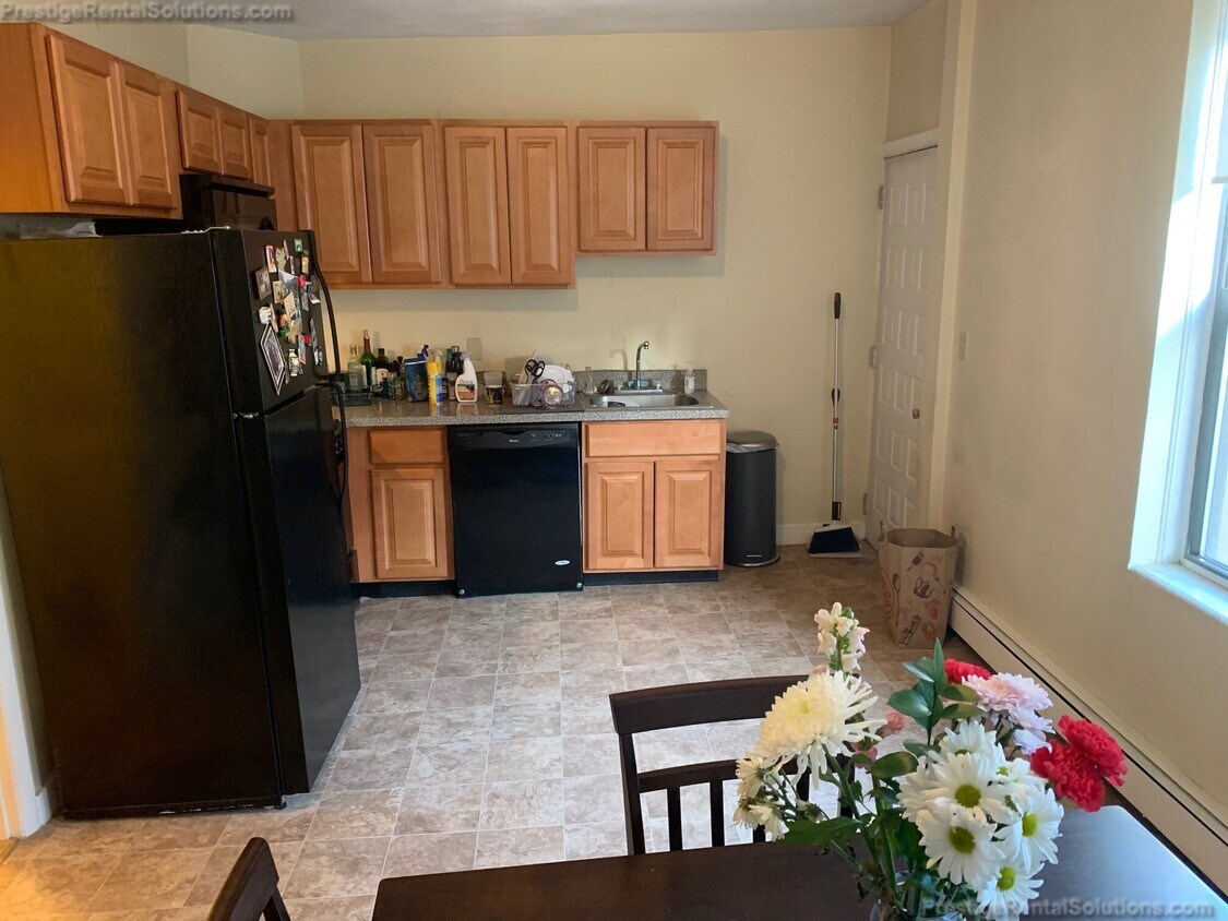 73 Empire St Unit 3, Boston, MA 02134 - 73 Empire St Boston, MA 02134 ...