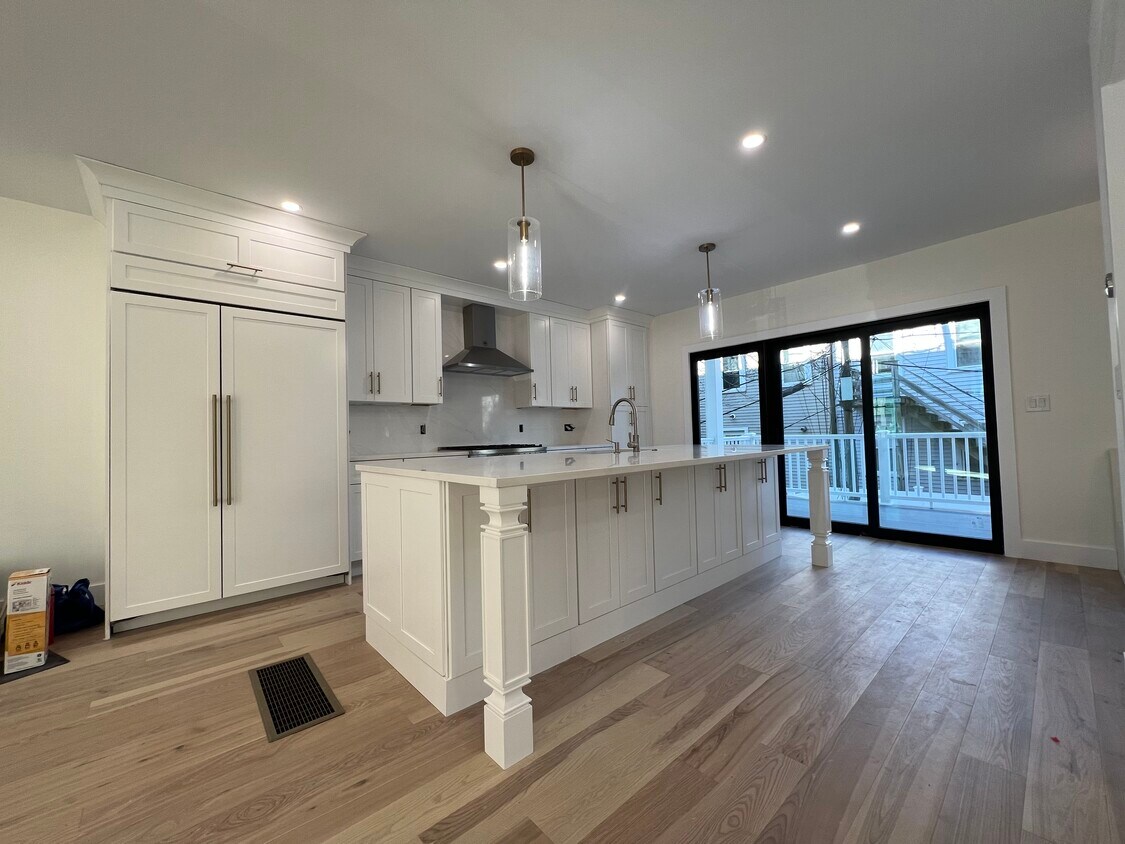 300 W 3rd St, Boston, MA 02127 - House Rental in Boston, MA ...