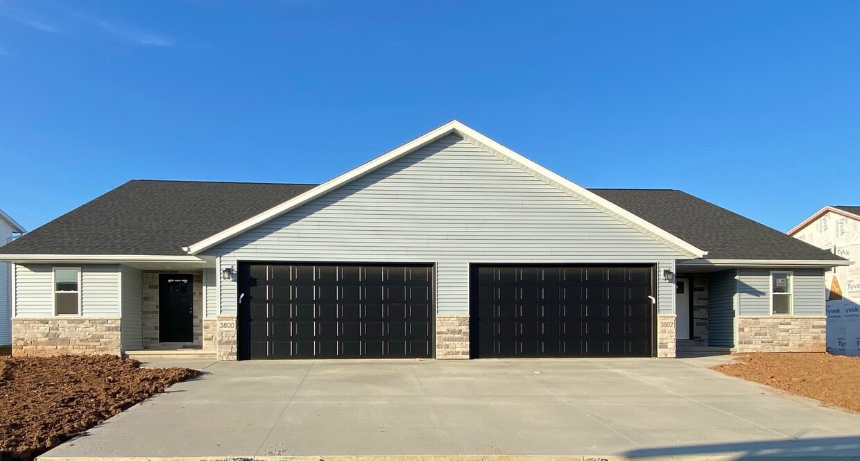 3824 E Rubyred Dr, Appleton, WI 54913 - House Rental in Appleton, WI ...