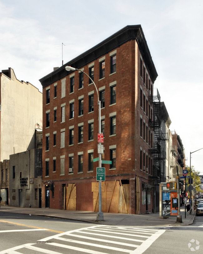 25 Madison St, New York, NY 10038 Apartments - New York, NY ...