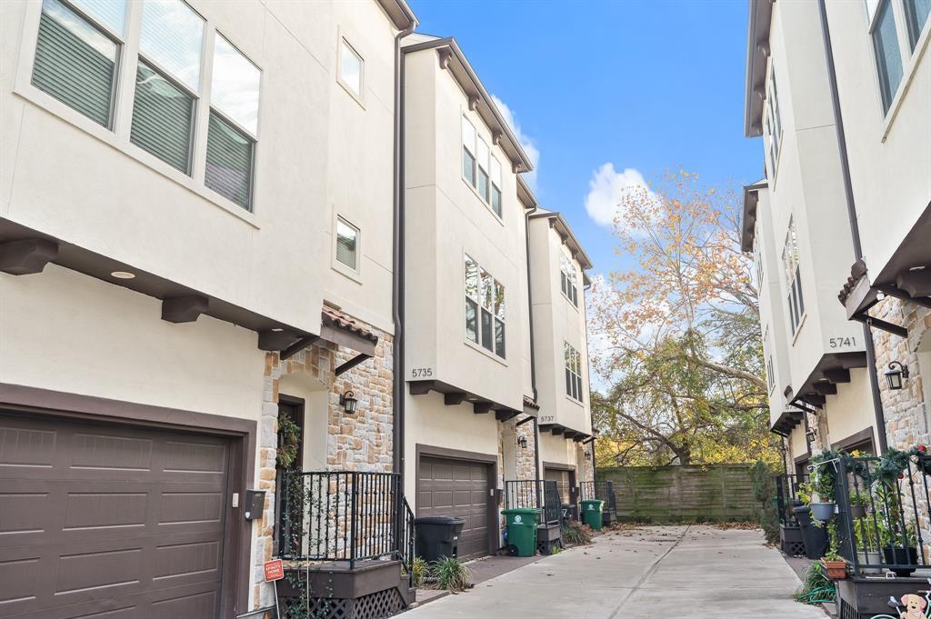 5735 Petty St, Houston, TX 77007 - House Rental in Houston, TX ...