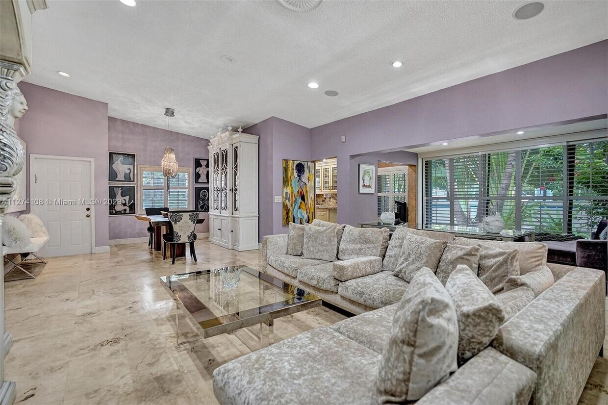 21224 Harbor Way, Miami, FL 33180 - Townhome Rentals in Miami FL ...