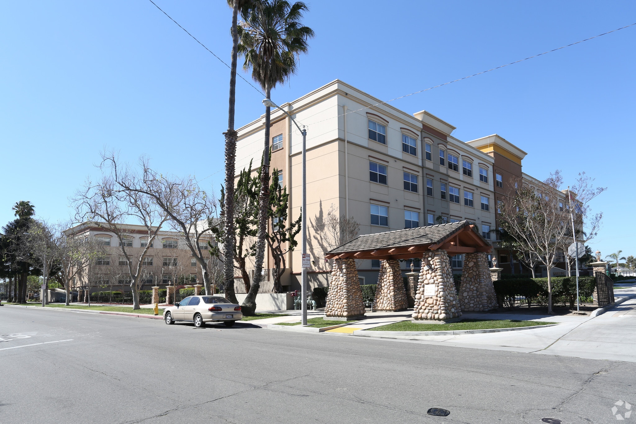 Sycamore Senior Apartments, LP - 333 N F St Oxnard, CA 93030 ...