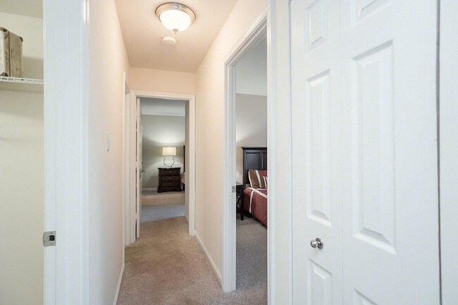 Fairfield Crossing Apartments Apartments - Falls Church, VA ...