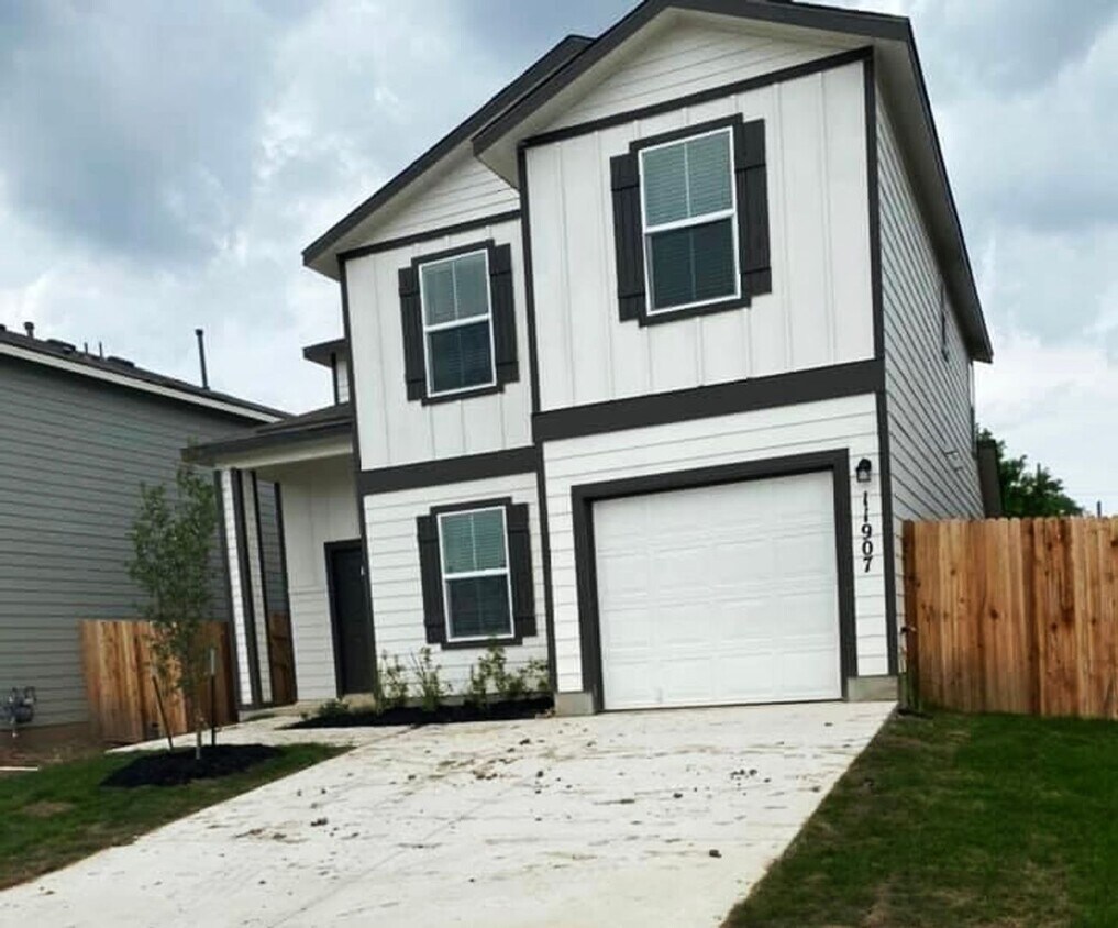 11907 Hondo Crk, San Antonio, TX 78245 - House Rental in San Antonio ...