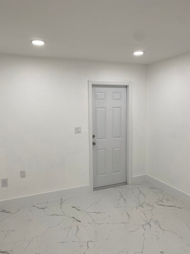 2005 SW 97th Ave, Miami, FL 33165 - House Rental in Miami, FL ...