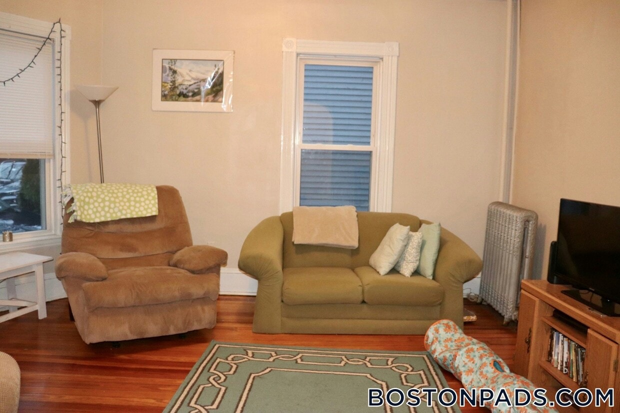 7 Washburn Terrace Unit 1, Brookline, MA 02446 | Apartments.com