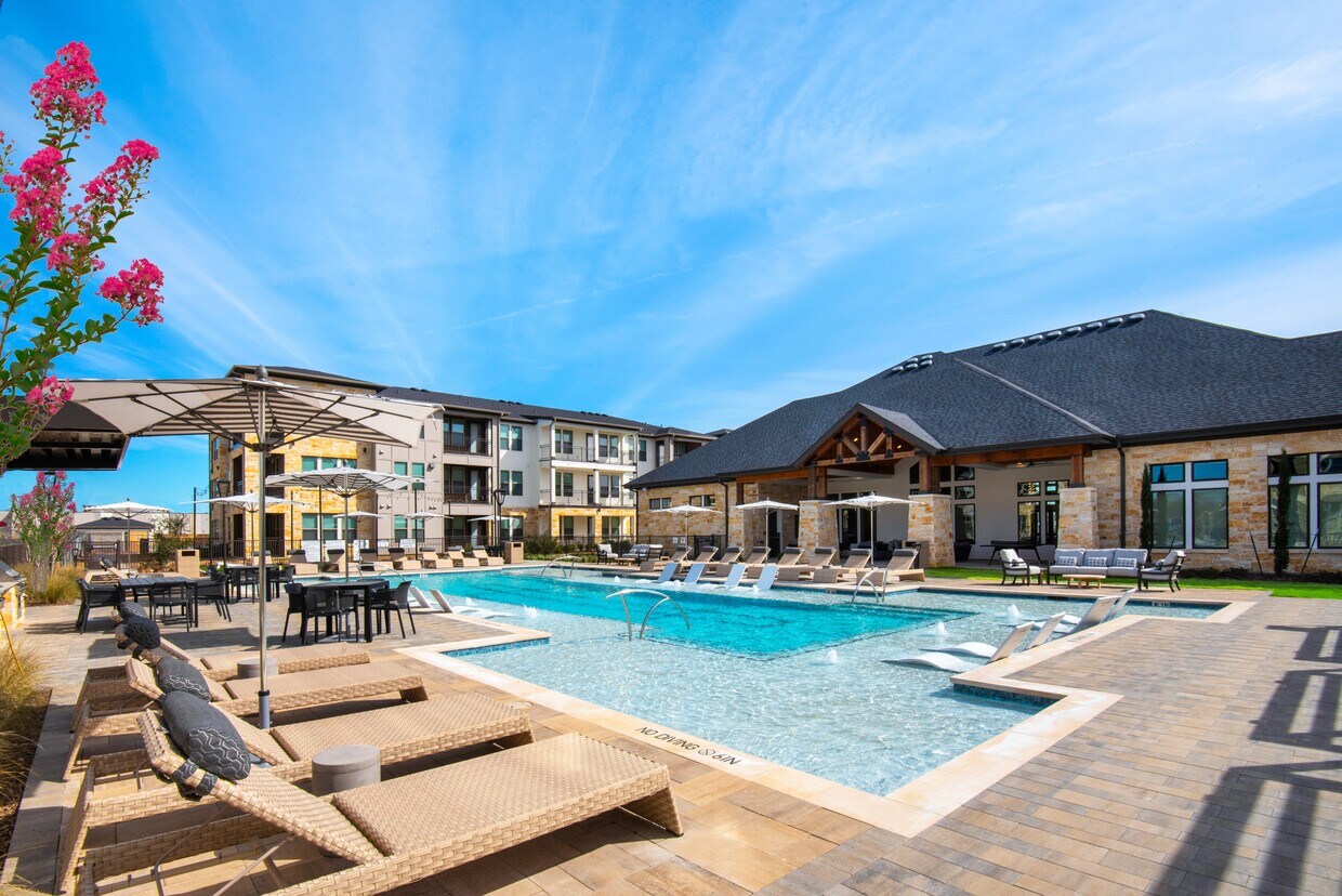 Alexan Gruene Crossing - Apartments in New Braunfels, TX | Apartments.com