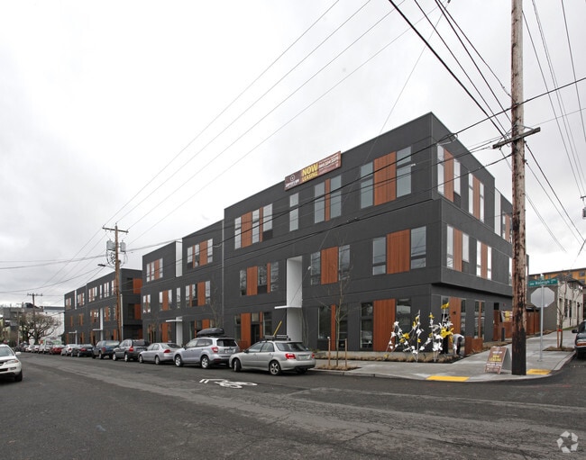 Sawyer's Row Apartments - Portland, OR | Apartments.com