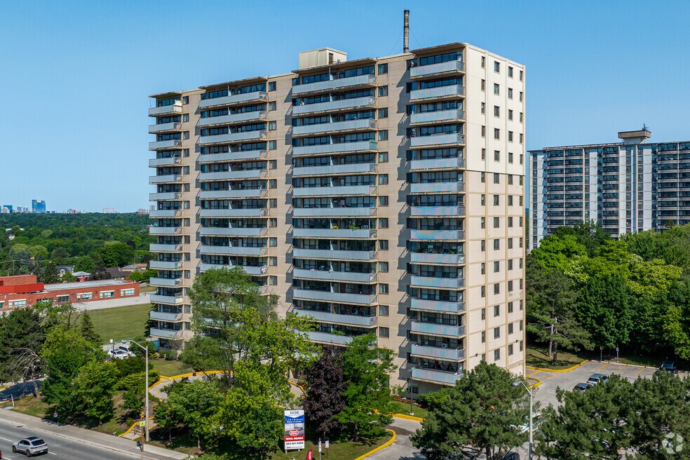 Henry Farm Toronto Apartments for Rent with Hardwood Floors - Toronto ...
