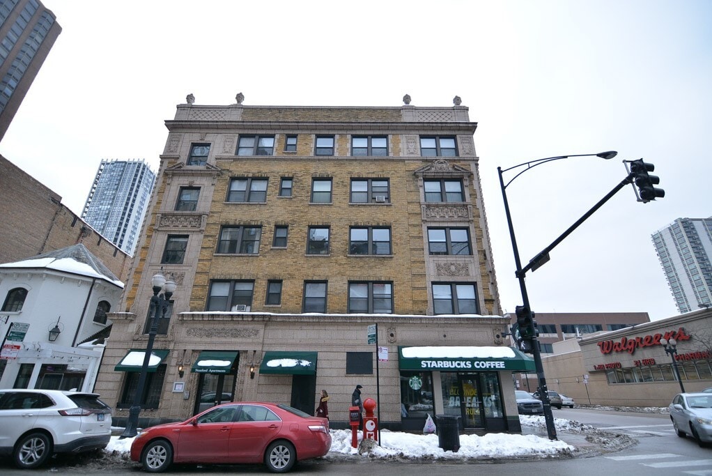 1023 N Dearborn St Unit 502, Chicago, IL 60610 | Apartments.com