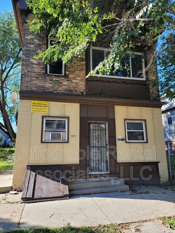 1911 S 11Th St, Milwaukee, WI 53204 - Condo for Rent in Milwaukee, WI ...