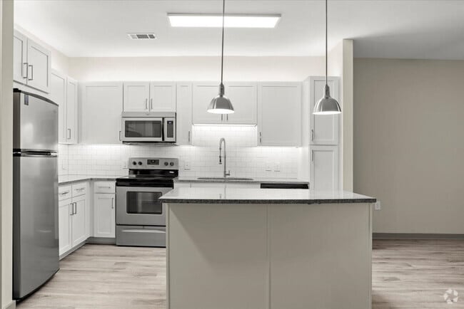 Great Lakes Gated Apartments for Rent - Decatur, GA - 127 Rentals ...