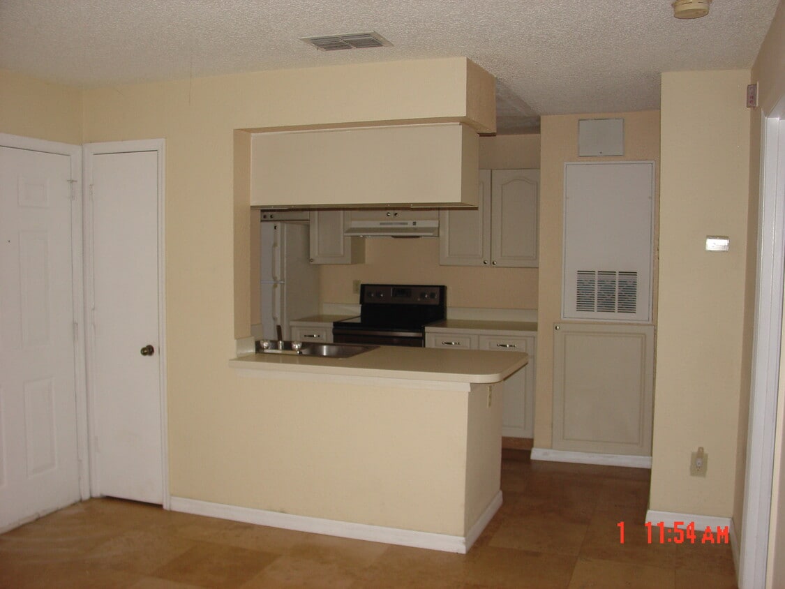 2550 N Alafaya Trl, Orlando, FL 32826 - Condo for Rent in Orlando, FL ...