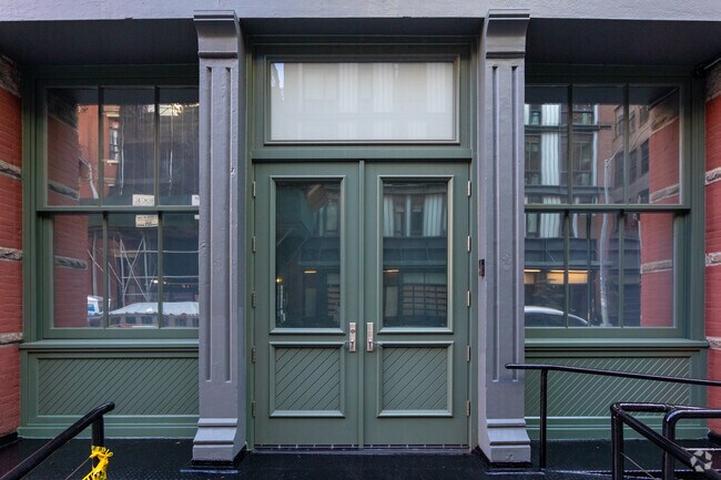 The Juilliard Building Rentals in New York at 14-22 Leonard St New York ...