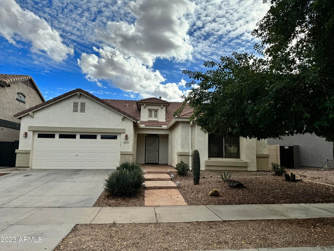 14147 W Hearn Rd, Surprise, AZ 85379 - House Rental in Surprise, AZ ...