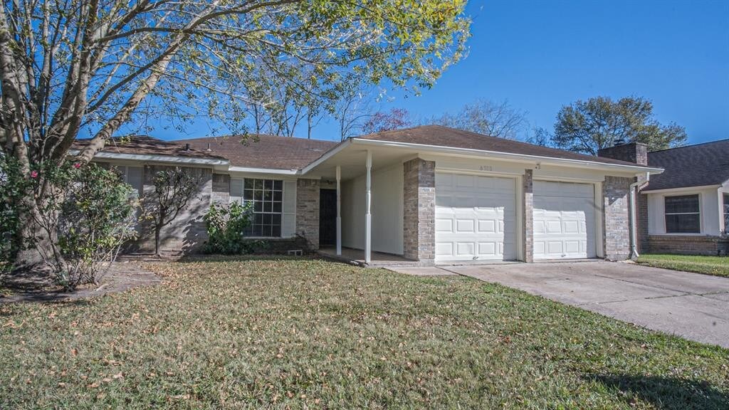 8702 Parkcrest Forest Dr, Houston, TX 77088 - House Rental in Houston ...