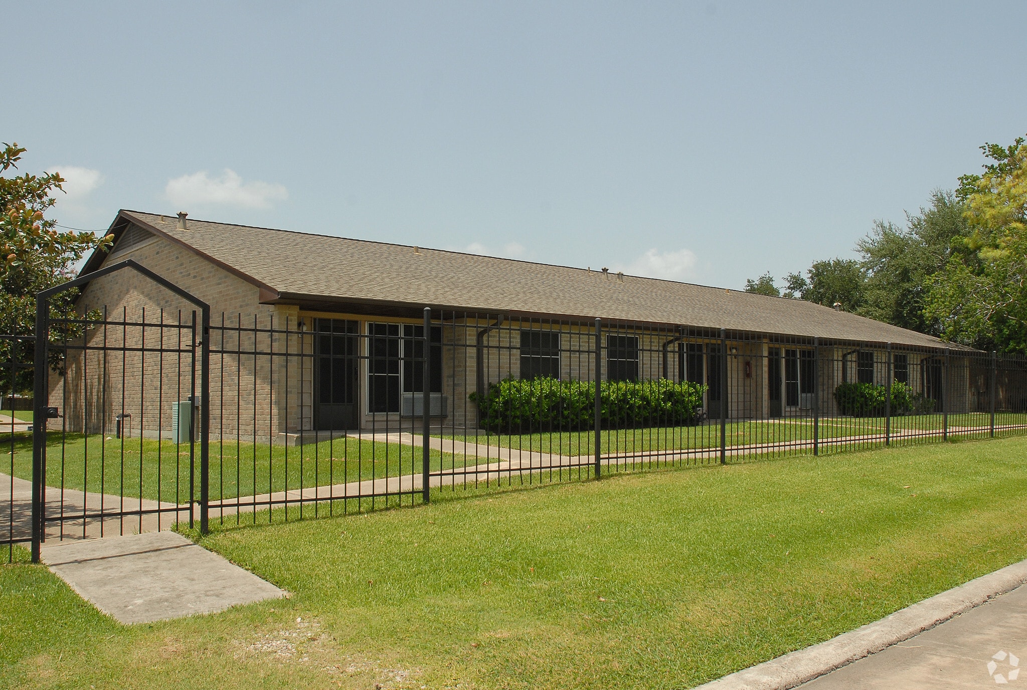 Magnolia Acres - 108 Deborah Dr Angleton, TX 77515 | Apartments.com