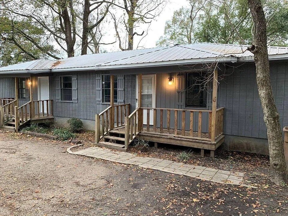 2252 Bankhead St, Mobile, AL 36606 - Townhome Rentals in Mobile AL ...