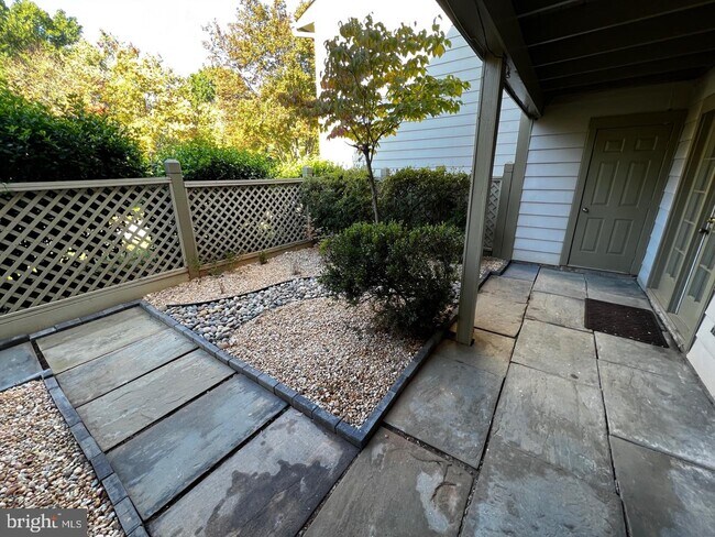 20605 Shadyside Way Unit 81-6, Germantown, MD 20874 - Room for Rent in ...