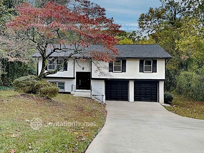 Apartments for Rent with Hardwood Floors in Flintridge Forest, Stone ...
