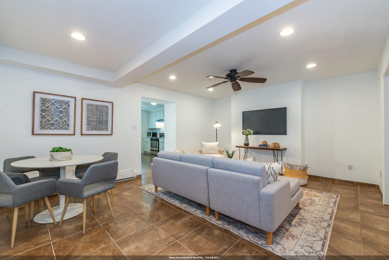 61 Bright St Unit B, Jersey City, NJ 07302 - Room for Rent in Jersey ...