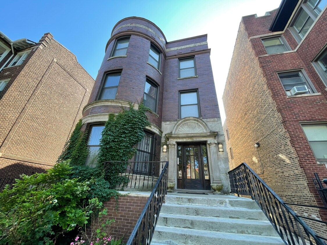 7228 S Coles Ave Unit Garden, Chicago, IL 60649 - Condo for Rent in ...