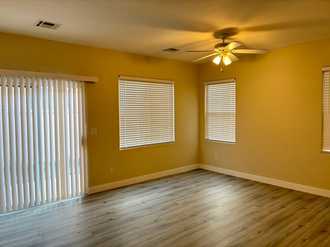 5863 W Poseidon Quest Ct, Las Vegas, NV 89139 - House Rental in Las ...