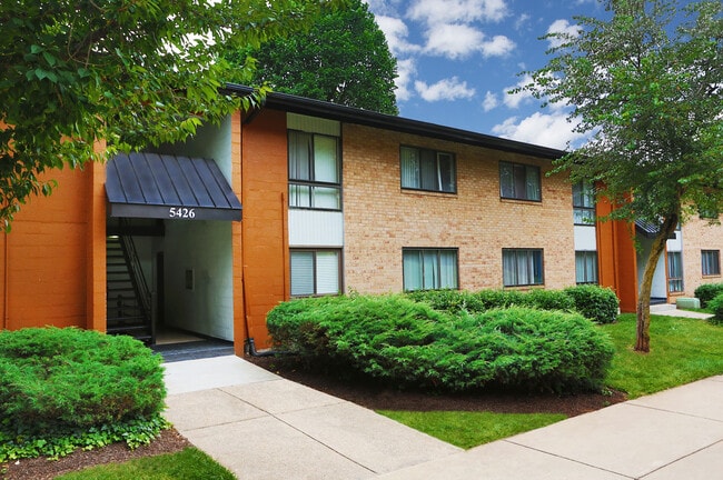 Oaks at Oxon Hill - 5400 Livingston Rd Oxon Hill, MD | Apartments.com