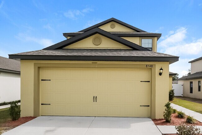 Spring Ridge Apartments for Rent with Gym/Fitness Center - Brooksville ...