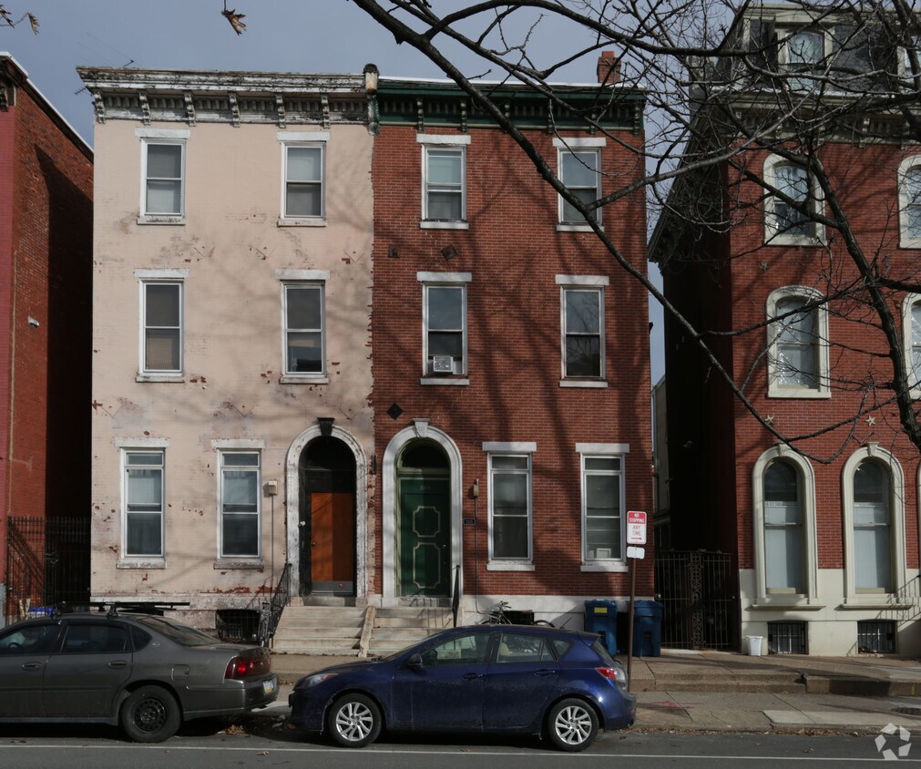 2105 Spring Garden St, Philadelphia, PA 19130 - 2105 Spring Garden St ...