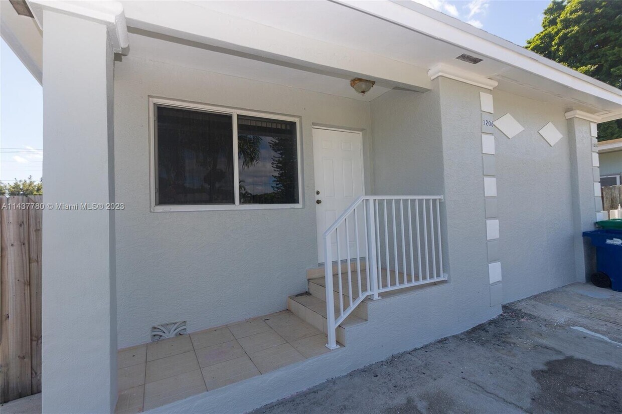 1206 NE 109th St Unit 1208, Miami, FL 33161 - Room for Rent in Miami ...