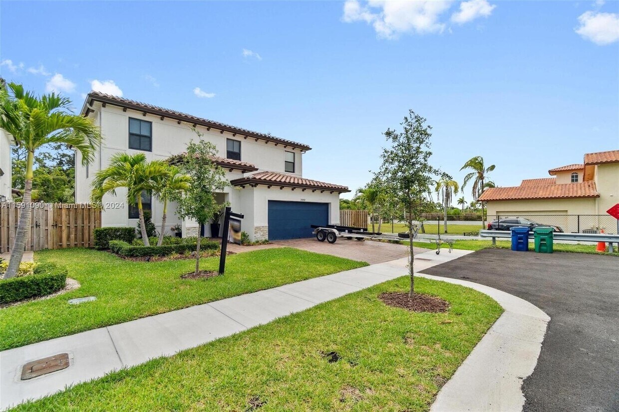 24242 SW 119th Pl, Princeton, FL 33032 - House Rental in Princeton, FL ...