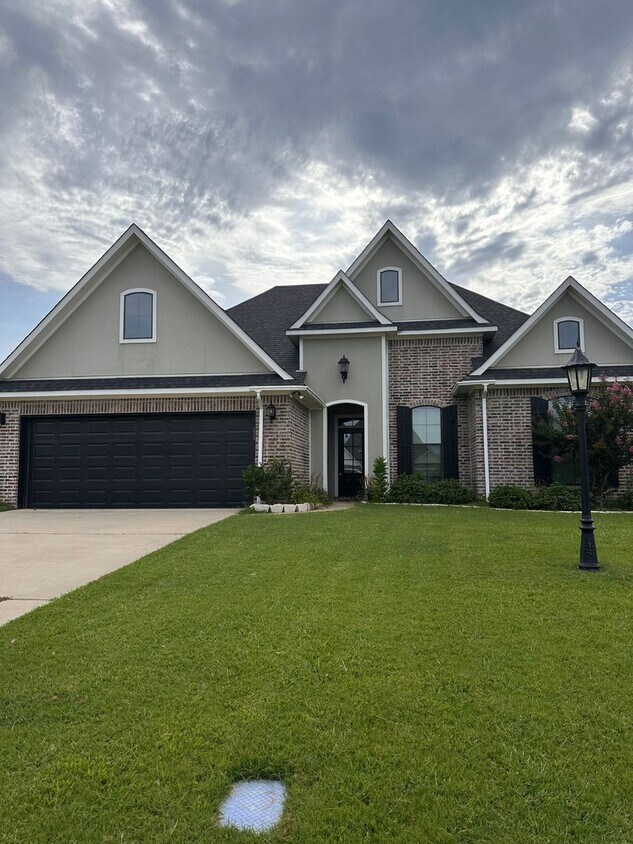 120 Lessie Dr, Stonewall, LA 71078 - House Rental in Stonewall, LA ...