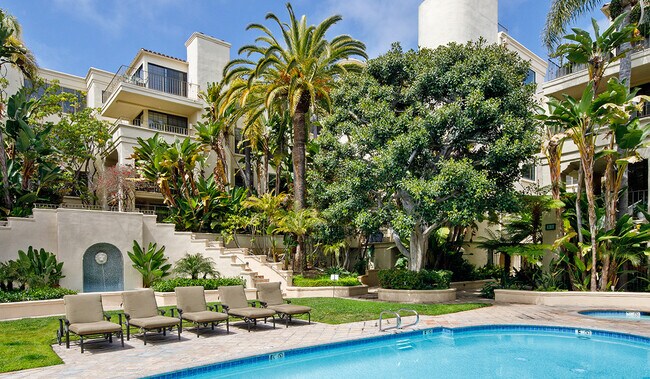 555 Barrington Rentals in Los Angeles at 555 S Barrington Ave Los ...